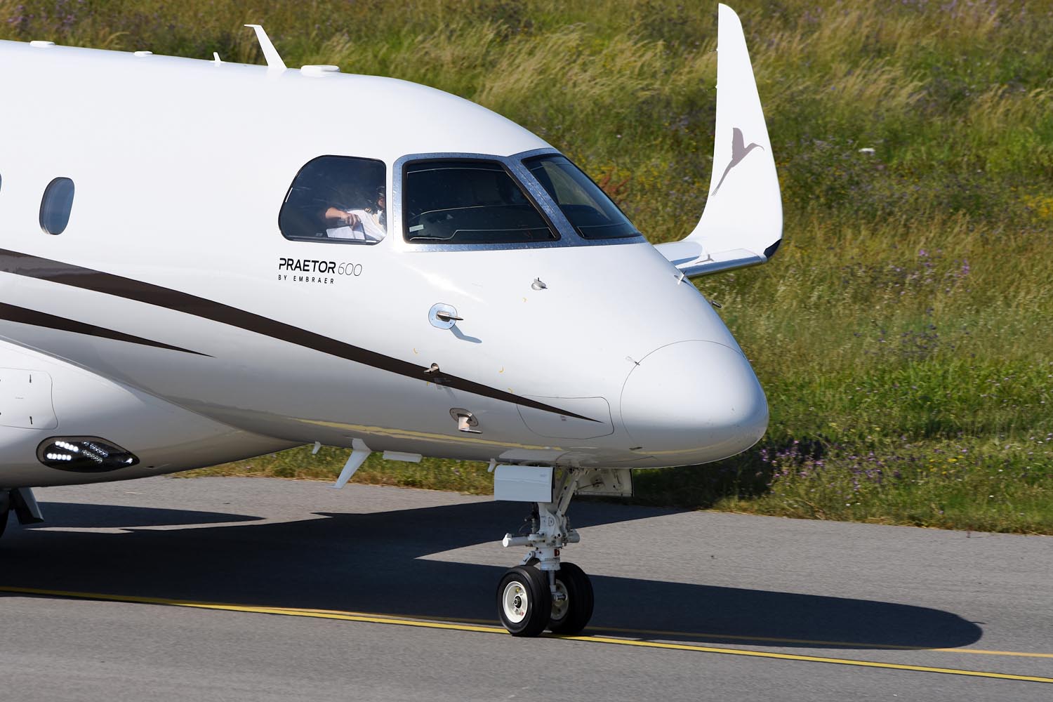Praetor 600 - OE-HPL - SPARFELL