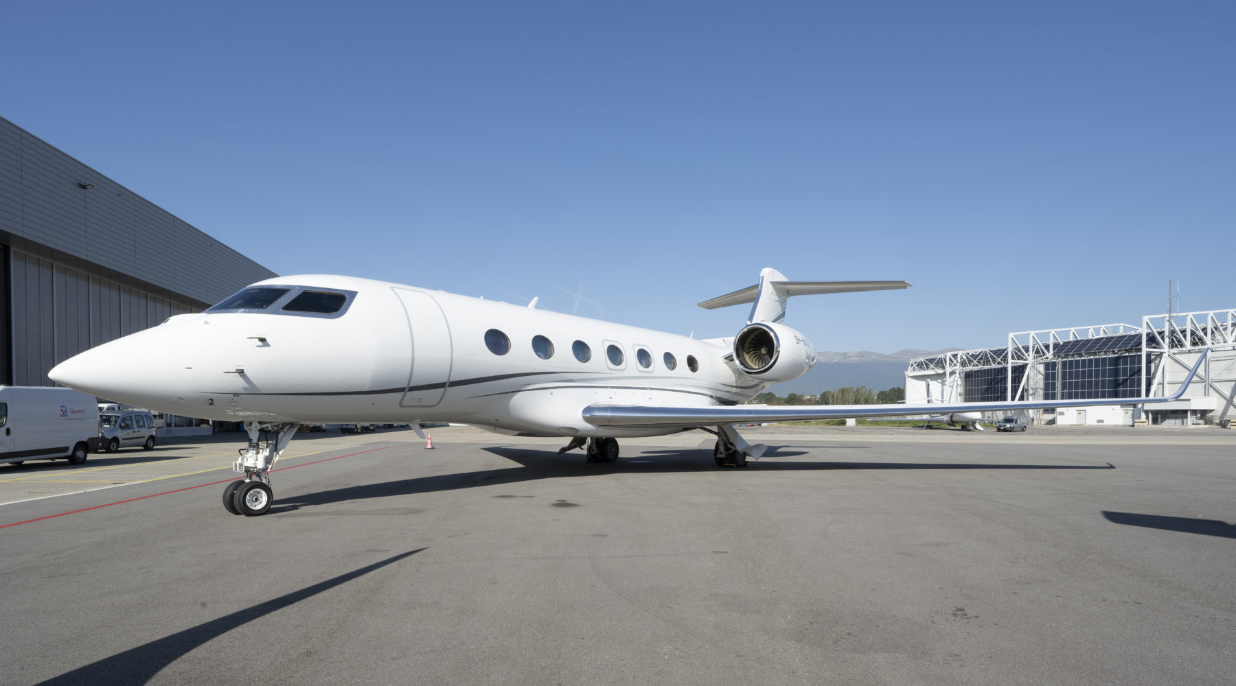Gulfstream 500 - 9H-NATE - SPARFELL